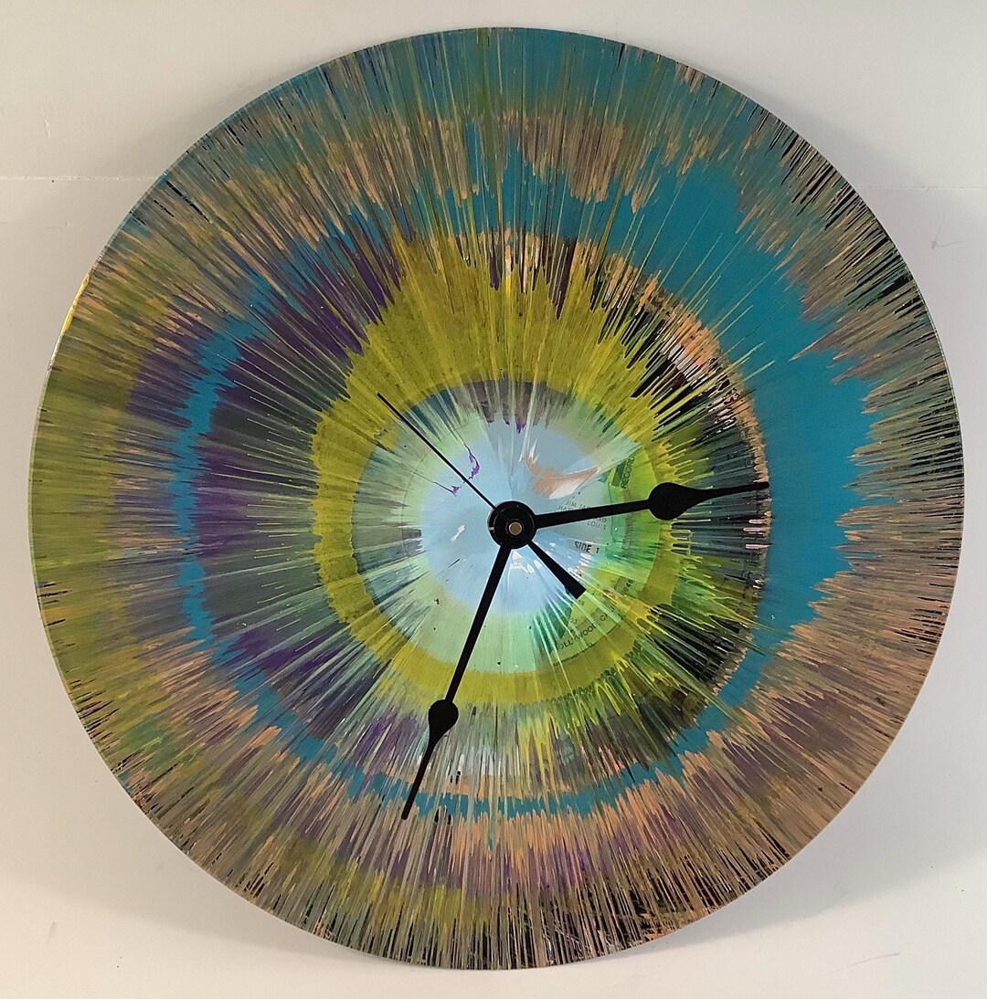 Spin Art 33 1/3 Record Clock - Etsy