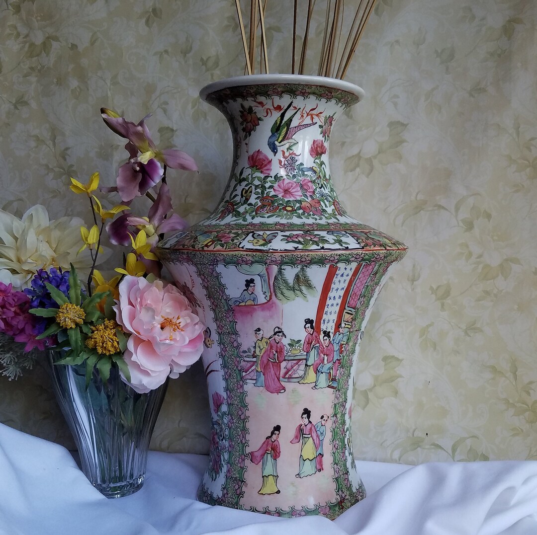 Vintage Chinese Porcelain Flower Vase - Etsy