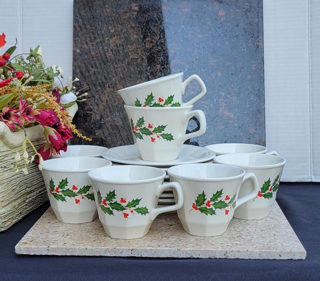 Homer Laughlin Christmas Holly & Berries Coffee/tea Cut Set - 8 Sets - Etsy