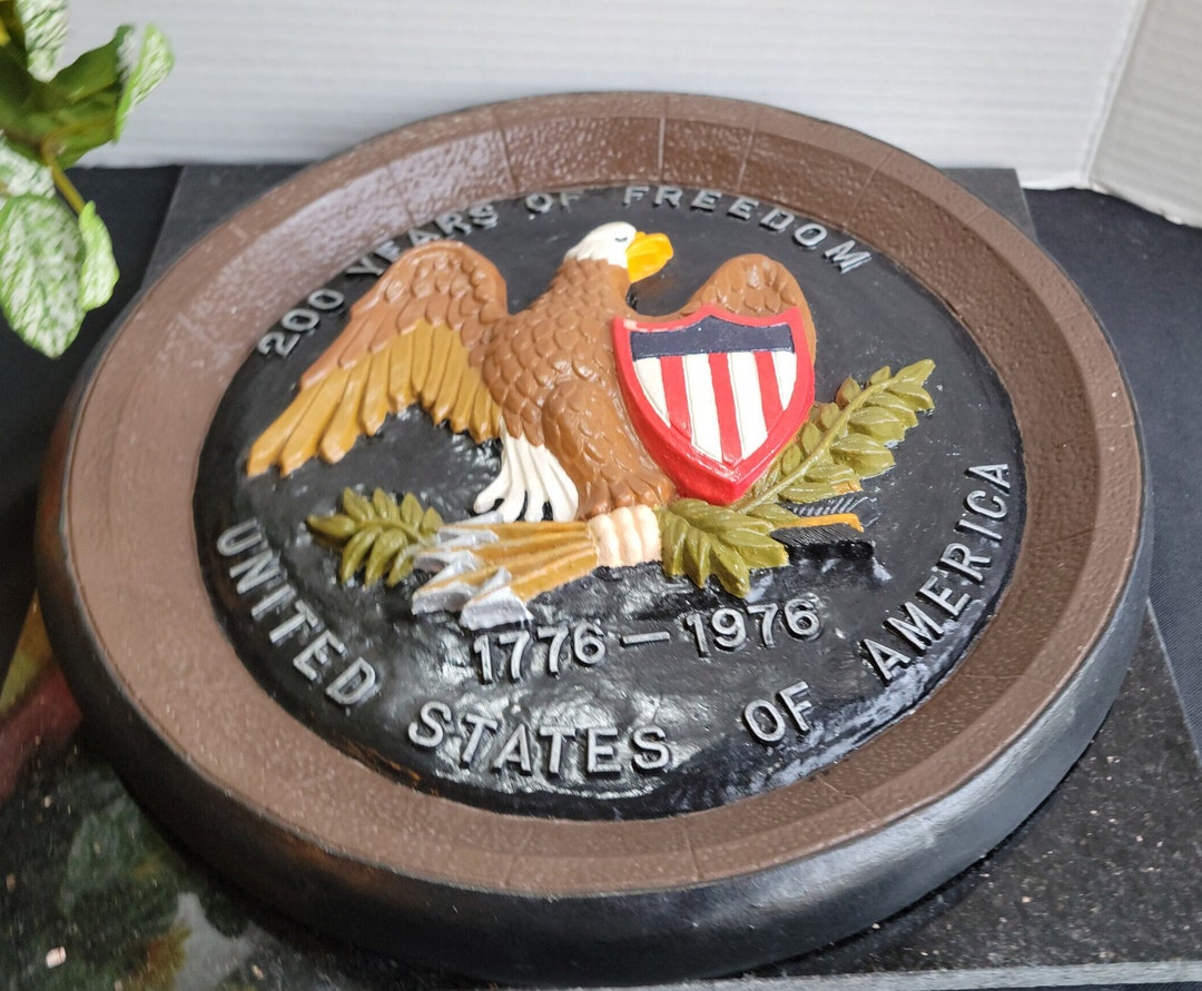 200 Years of Freedom Round Wall Plaque - 12"d - Etsy
