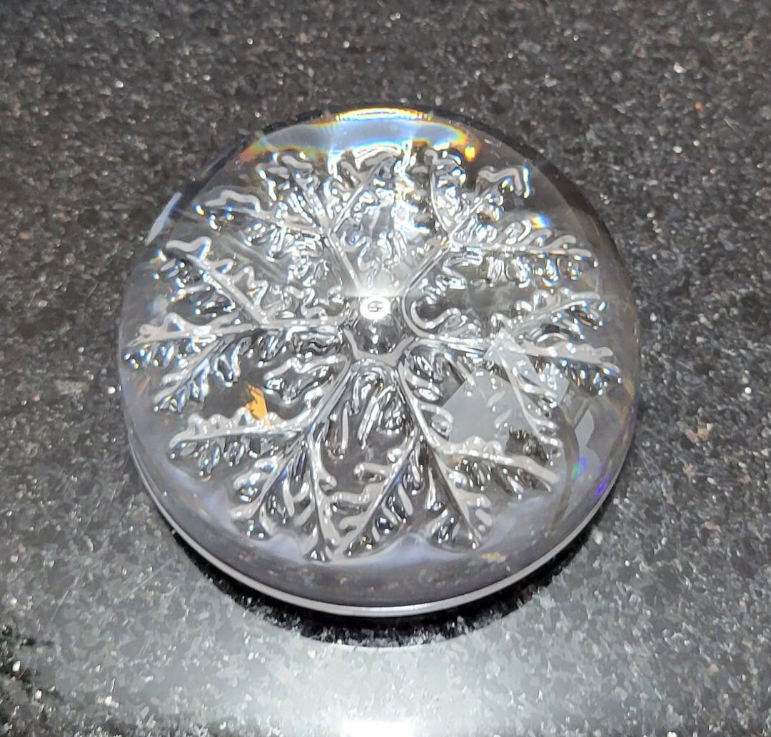 Vintage Crystal Snowflake Paperweight - 3.5"d - Etsy
