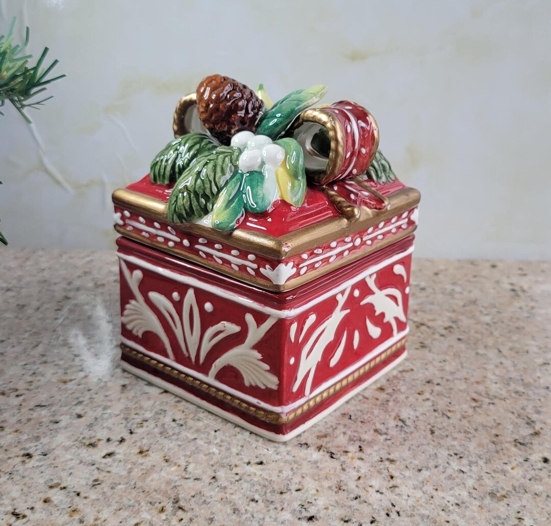 Fitz and Floyd Bellacara Ceramic Christmas Holiday Trinket Gift Box ...