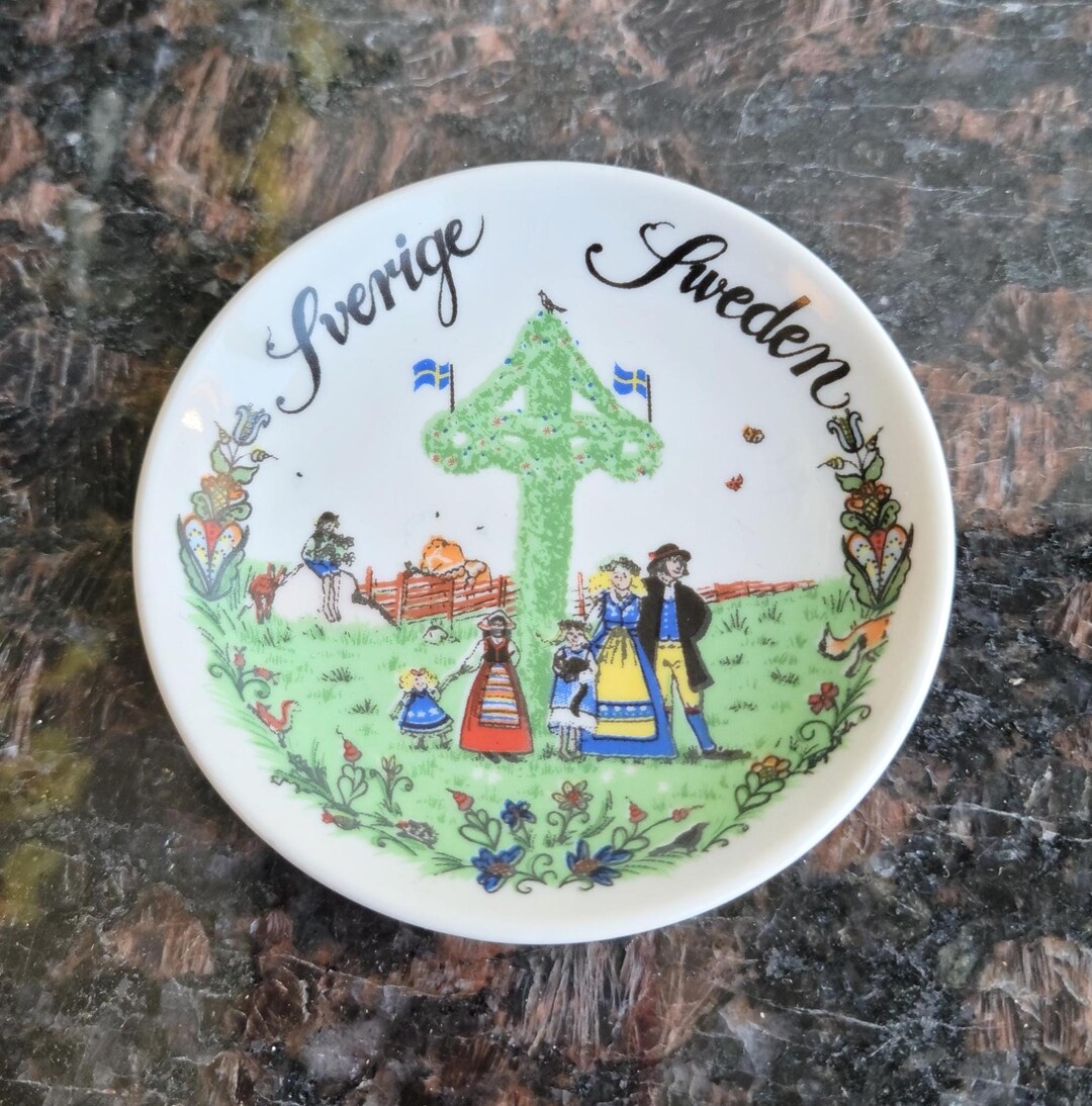 Sweden Miniature Souvenir Porcelain Pin Dish - 3.25"dia - Etsy