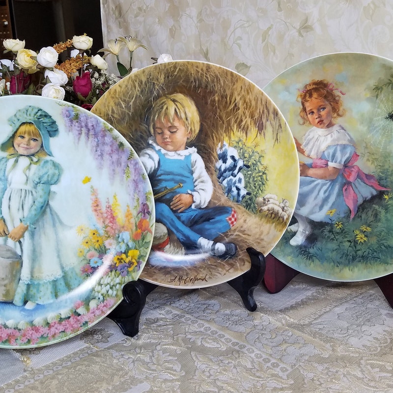 Collectible Plates - Etsy