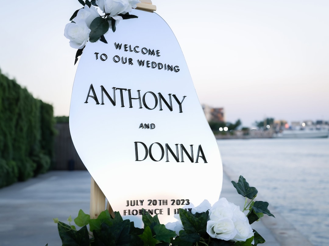 Silver Mirror Wedding Welcome Sign: Asymmetrical Acrylic 3D Decor - Etsy