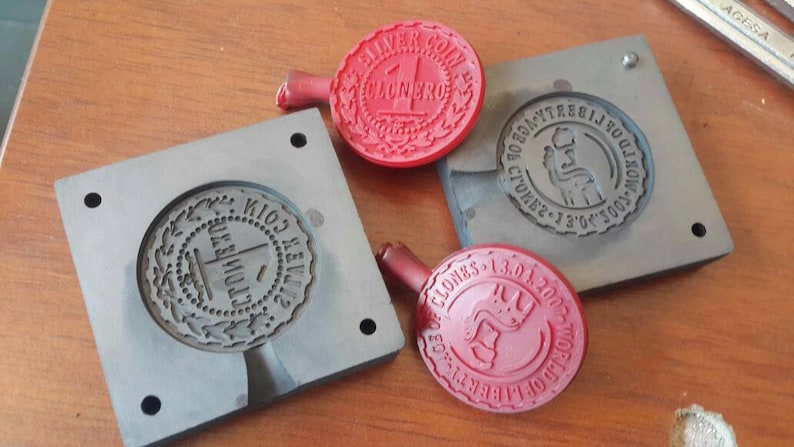 CUSTOM MOLDS for Coins, Medals and Sculptures in Jewelry Wax and ...