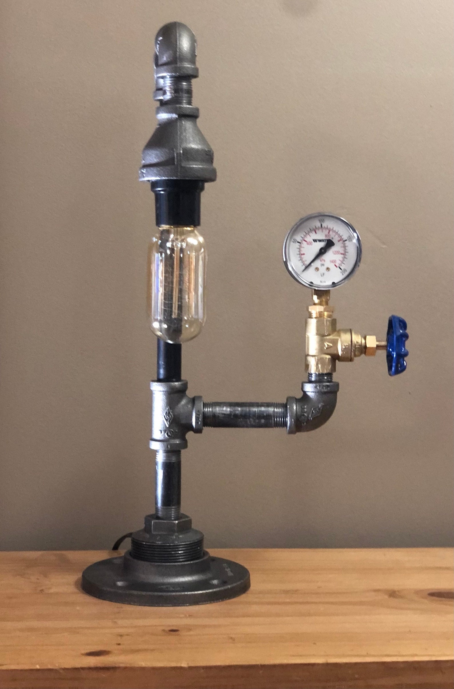 Industrial Pipe Desk/table Lamp With Gauge and Valve/"gearhead" - Etsy