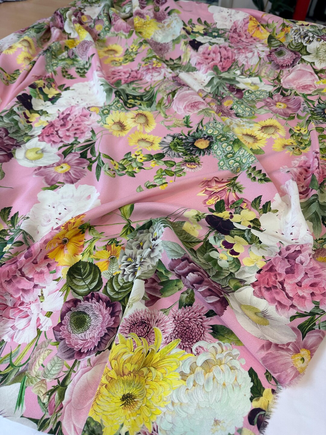 Luxury Italian Silk Fabric - Designer Fabric Silk Satin Stretch Flower ...