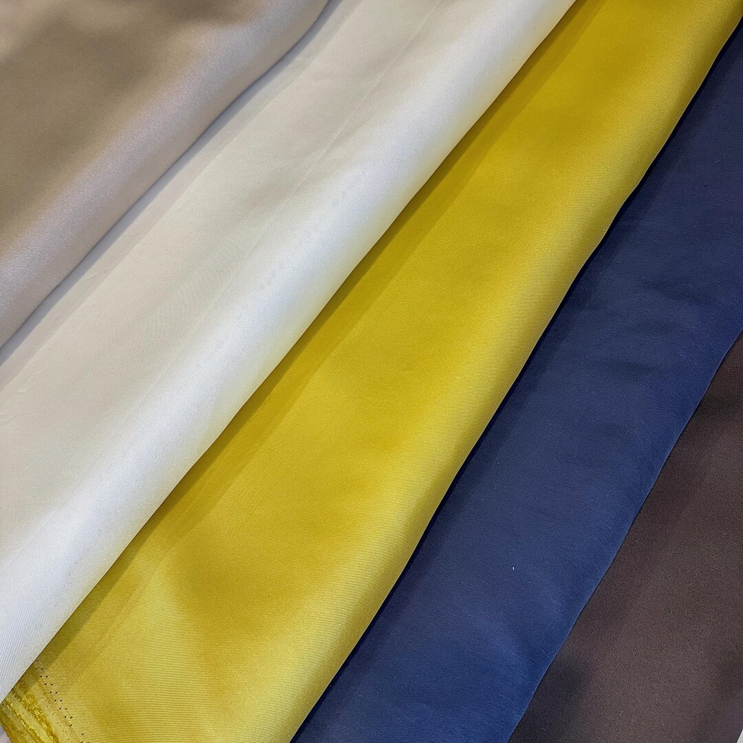 Luxury 100% Mulberry Silk Fabric – Twill Weave, High-quality Italian ...