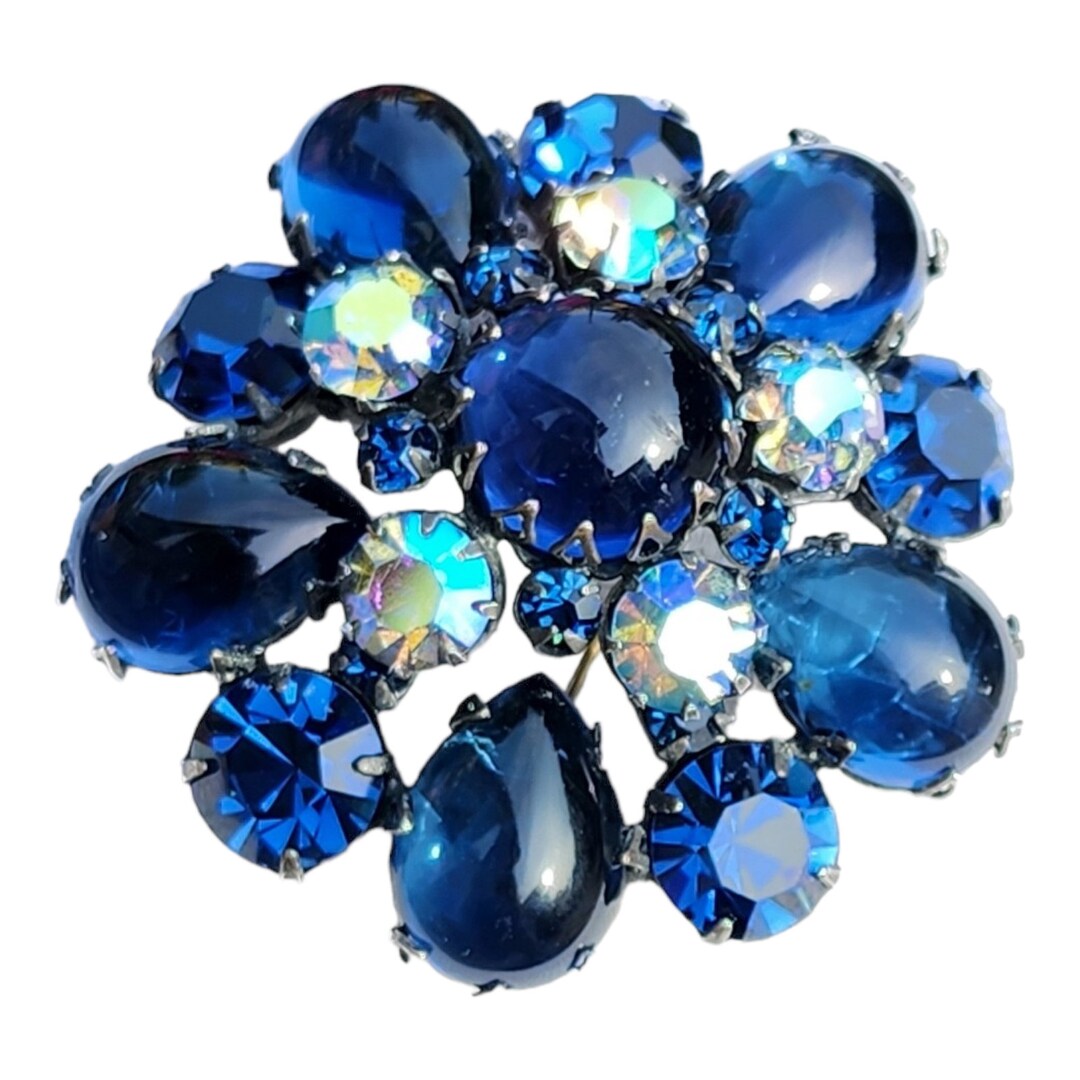 Vintage Regency Brooch - Etsy