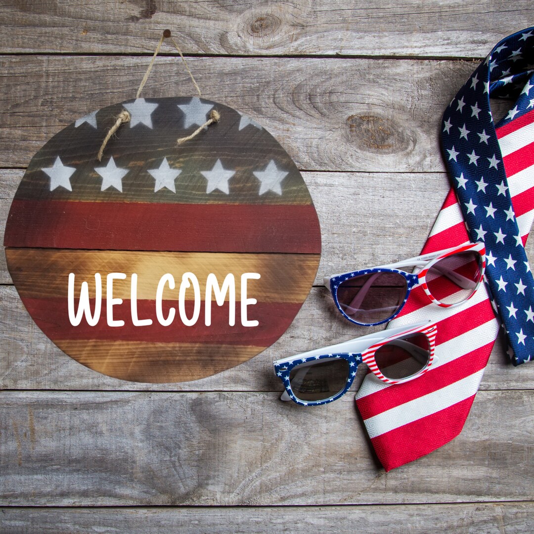 Round Rustic Wood Apartment Welcome Sign Vintage American - Etsy