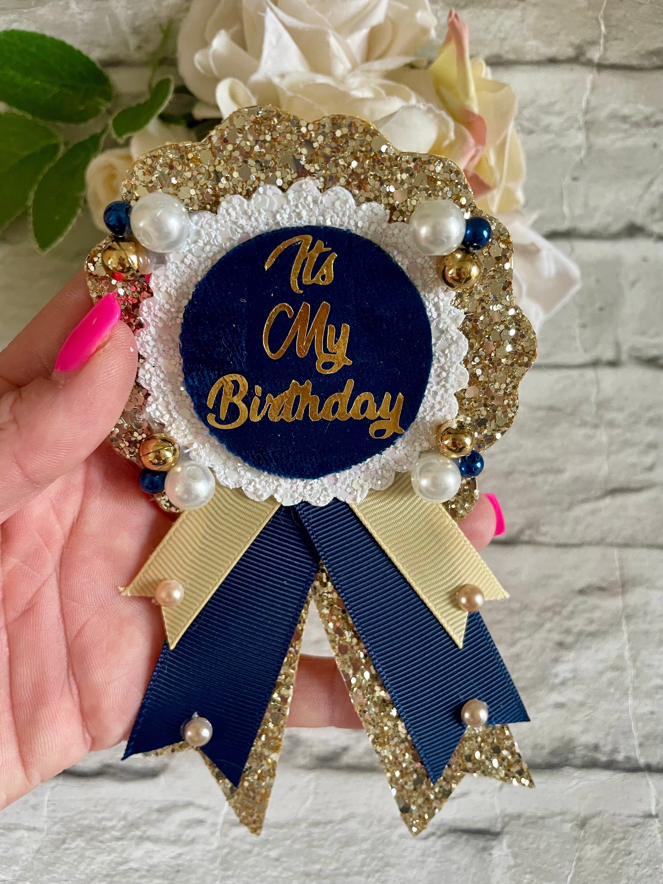 Personalized Glitter Birthday Badge, Handmade Birthday Pin - Etsy