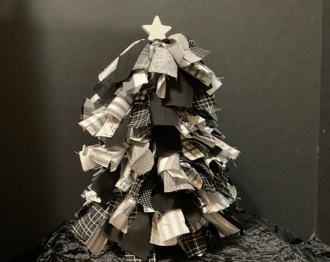 Black and White Farmhouse Rag Tree on Stand - Etsy