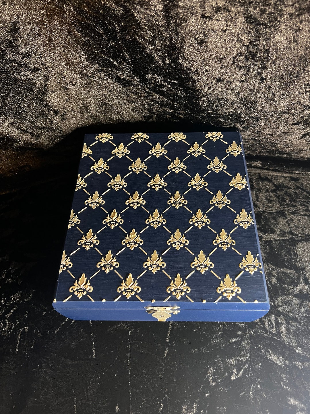 Navy Damask Jewelry/keepsake Box - Etsy