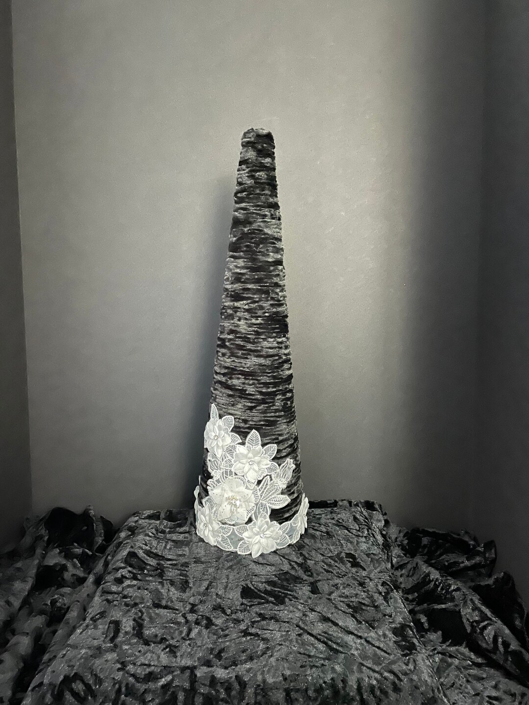 Large Black Velvet Tree With Lace White Flowers - Etsy