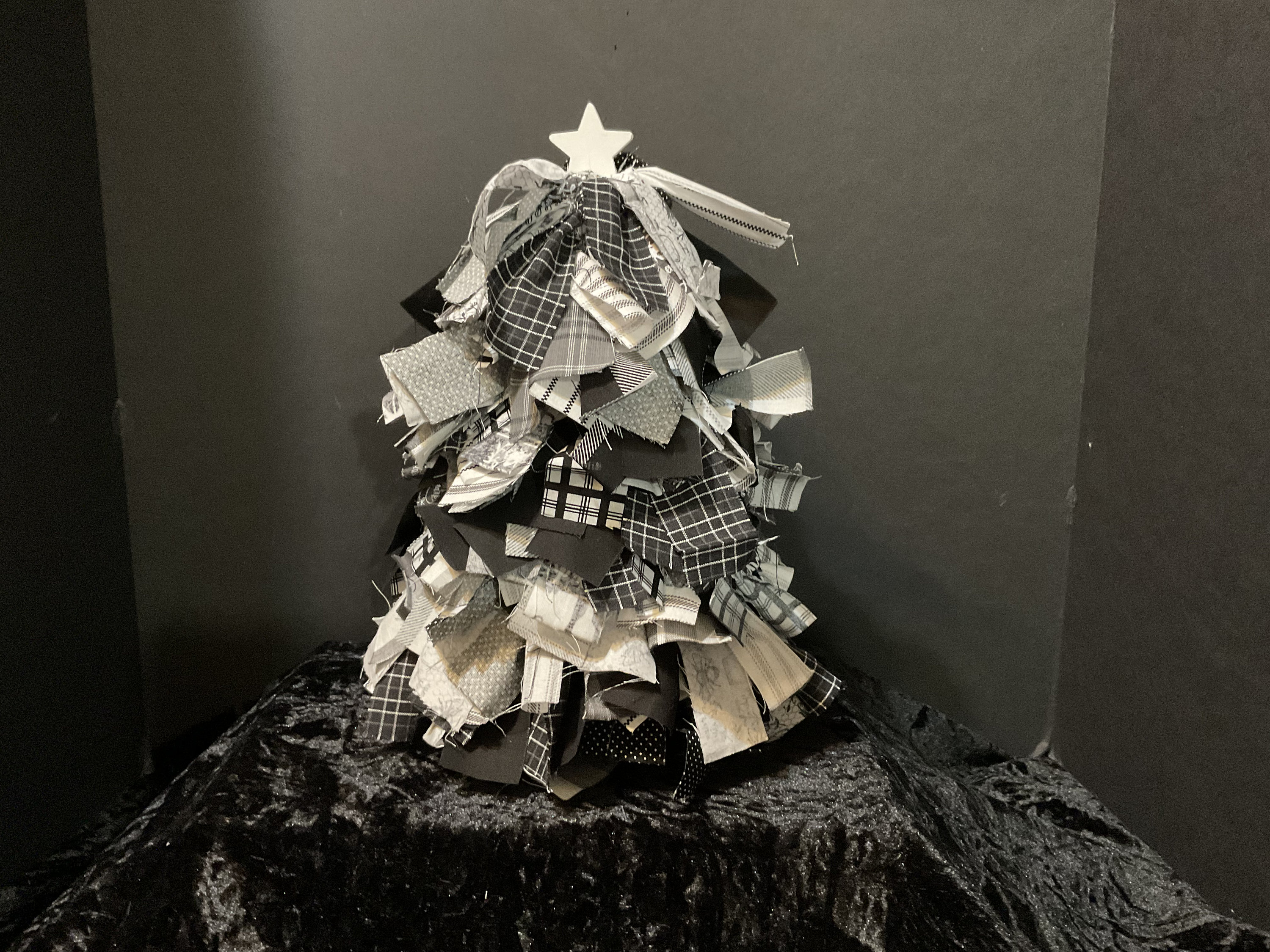 Black and White Farmhouse Rag Tree on Stand - Etsy