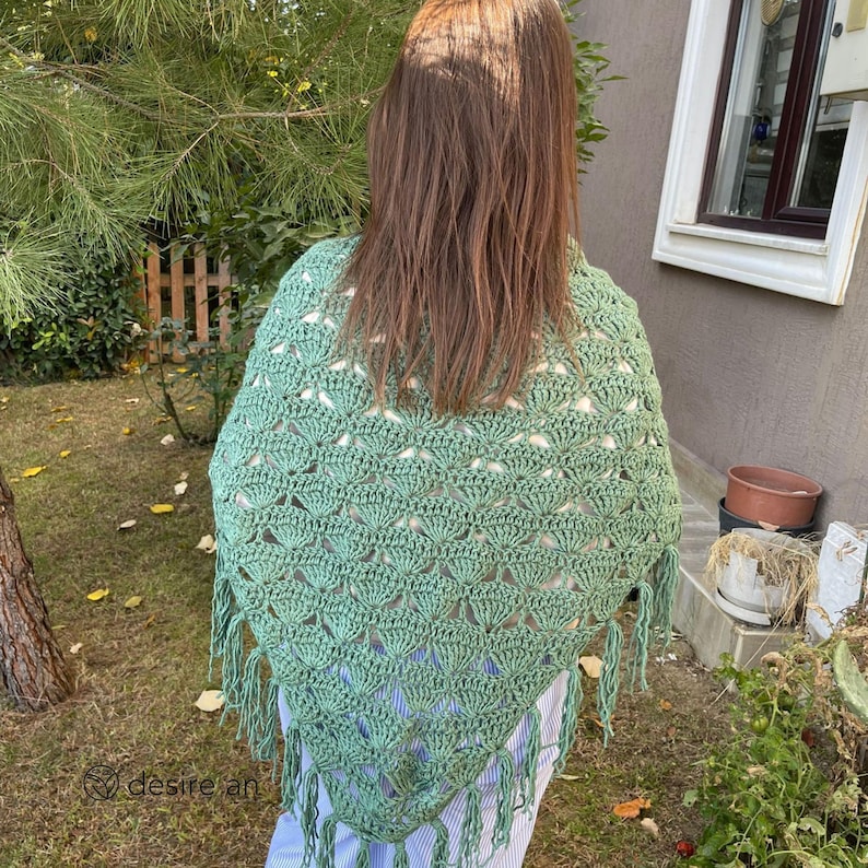 Easy Crochet Triangle Shawl Pattern: Fringed Cotton Wrap (PDF Pattern ...