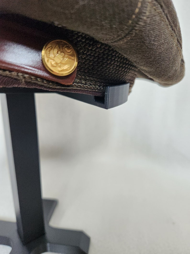 Peak / Crusher Cap Stand X1 - Etsy