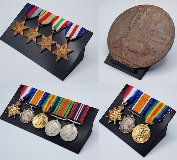 Tilted Medal Display Stand X1 - Etsy