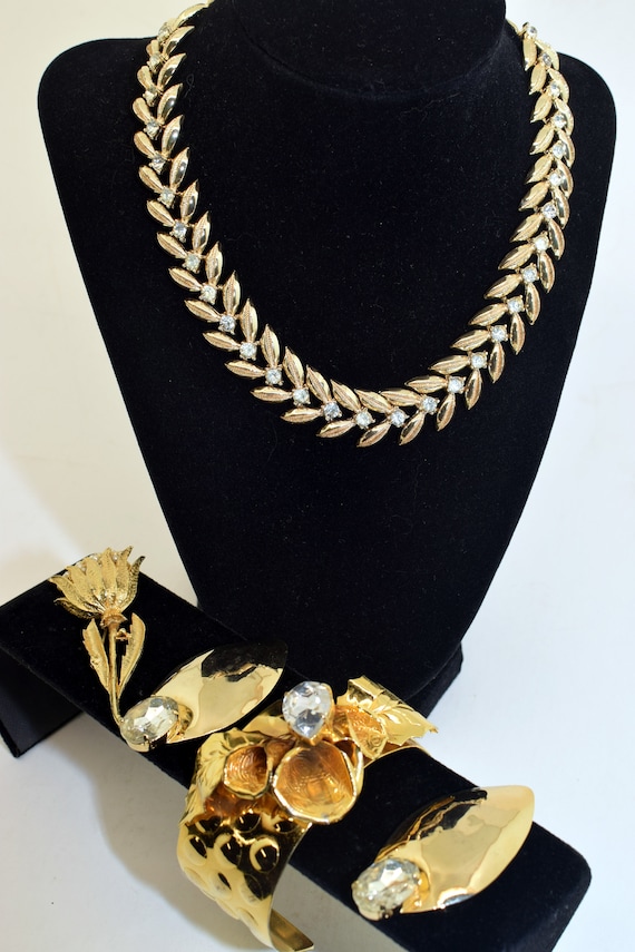 Vintage gold-tone metal clear - Gem