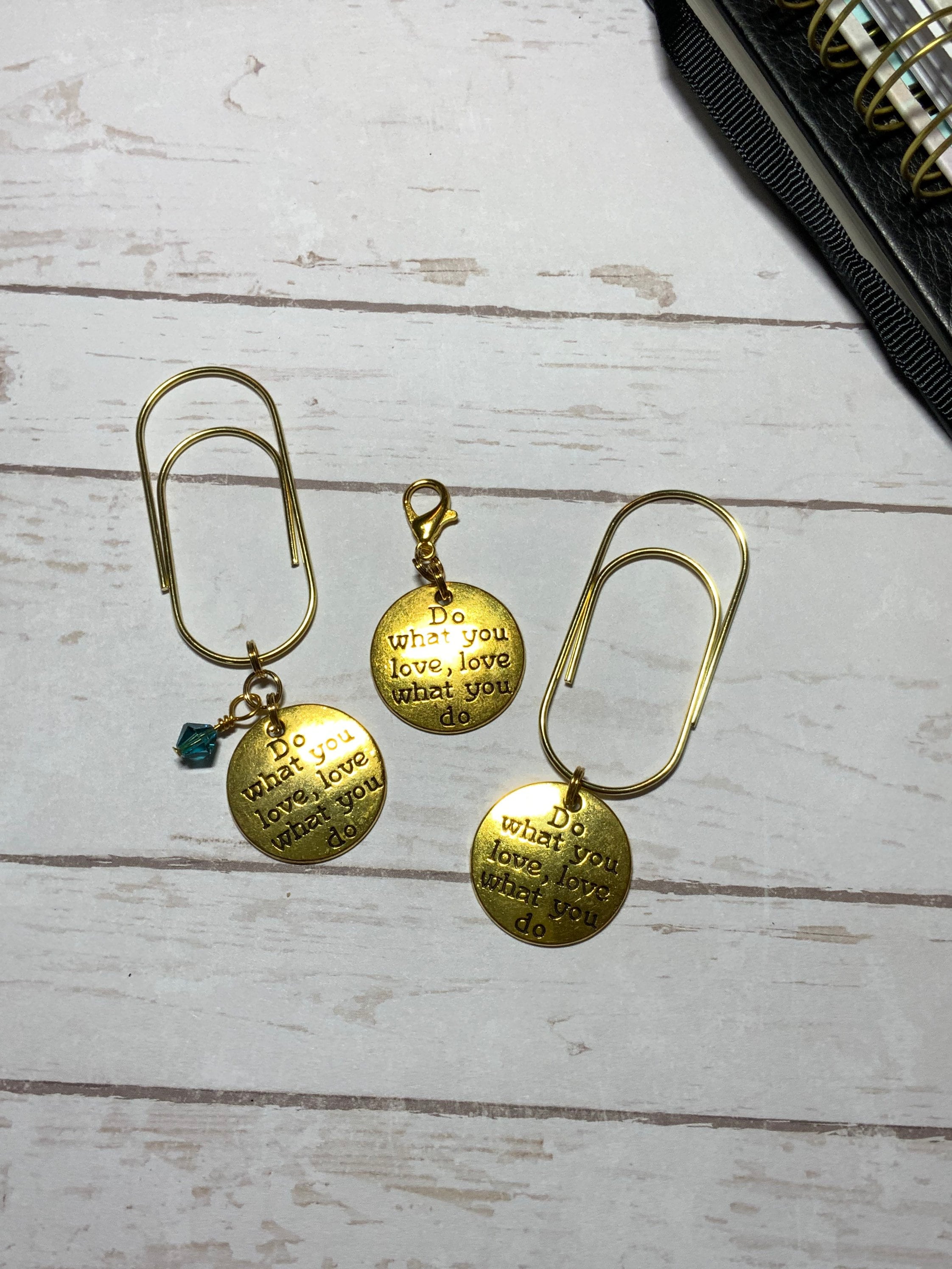 Paperclip Charm / Junk Journal Charm / Zipper Pull / Beaded | Etsy