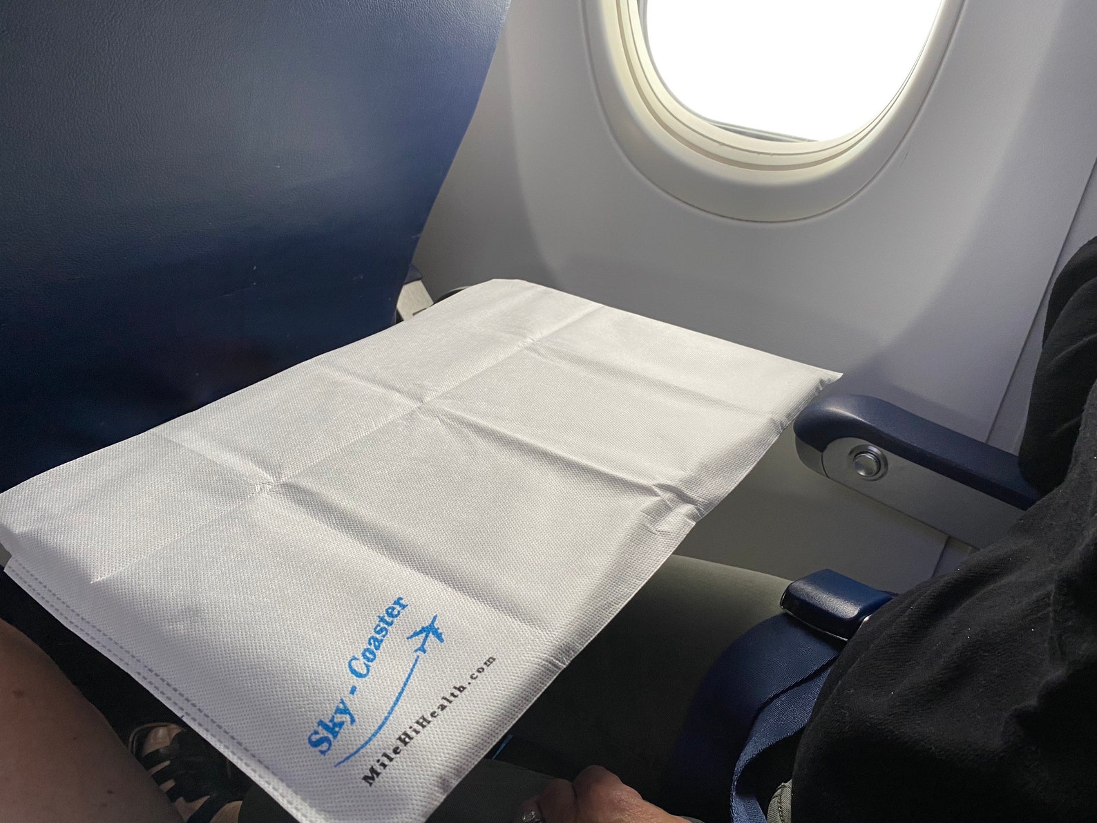 Sky-coaster Airplane Tray Table Cover - Pack of 6 - Individually ...