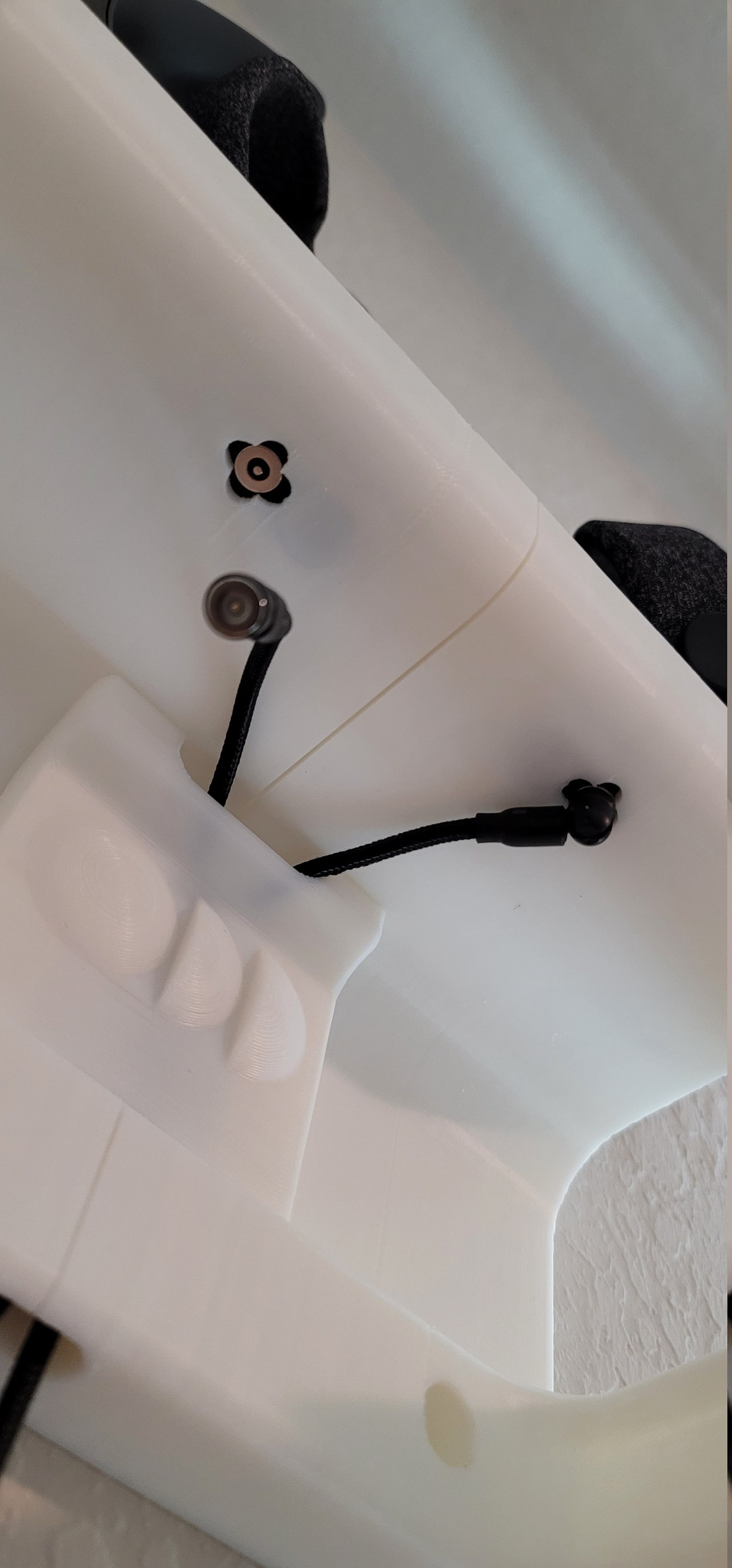 Valve Index Wall Mount Includes Controller Holders VR Wall - Etsy