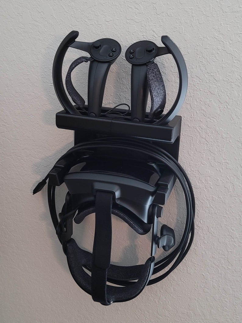 Valve Index Wall Mount Includes Controller Holders VR Wall - Etsy