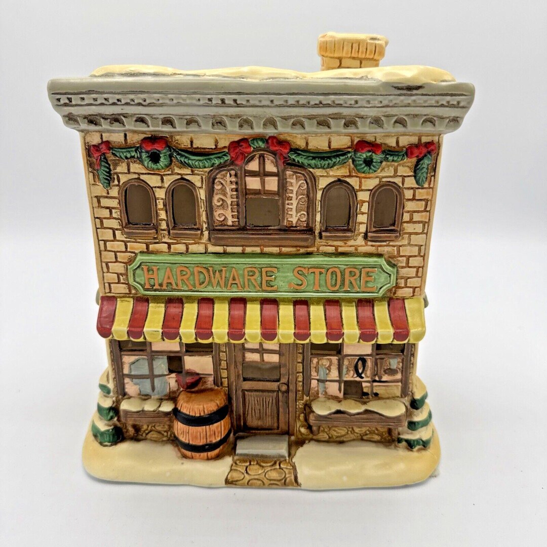 Lefton Colonial Christmas VILLAGE HARDWARE STORE 07340 Ceramic Light up ...
