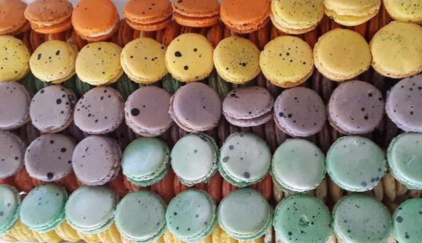 Authentic French Macarons, One Dozen in Classic Wrapping - Etsy