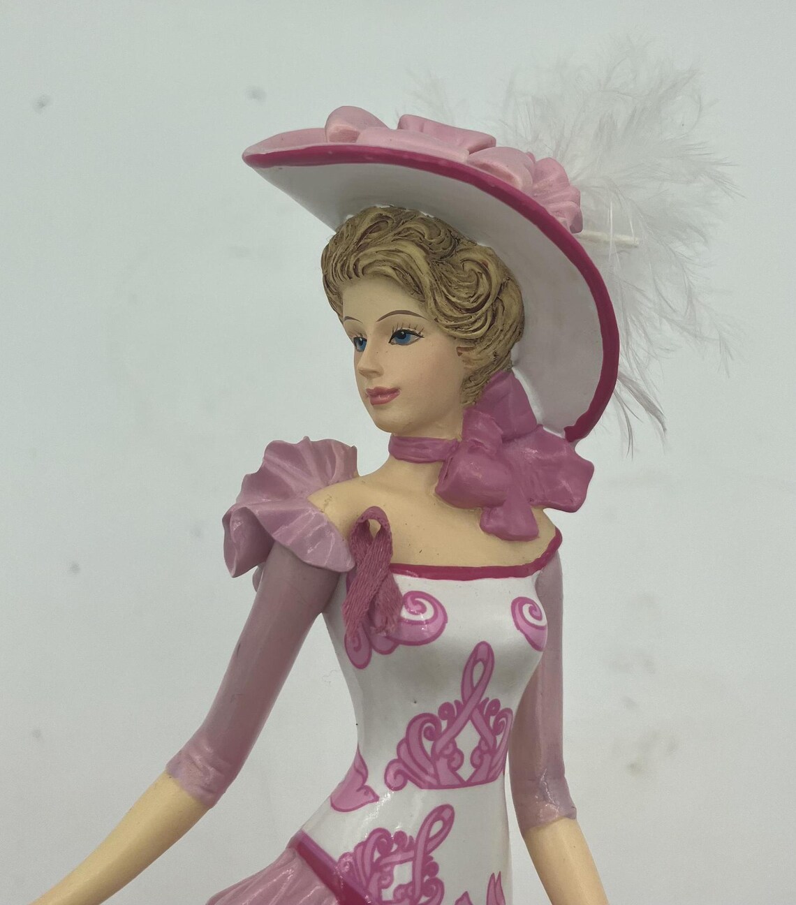 7.5 Inch "luxurious Pink Hope" Figurine From Damask Damsels Collection ...