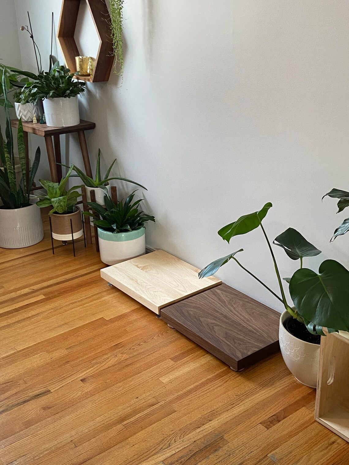 Isolation Platform - Etsy