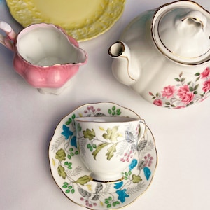 Dainty Vintage Floral Teapot Party Set in 3 Vintage Patterns- Rose ...