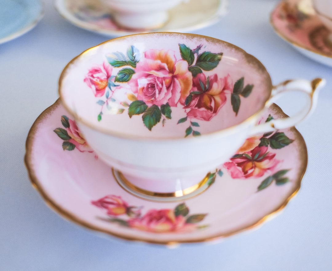 Rare Vintage Pink Paragon Teacup With Large Pink Cabbage Roses and Gold ...