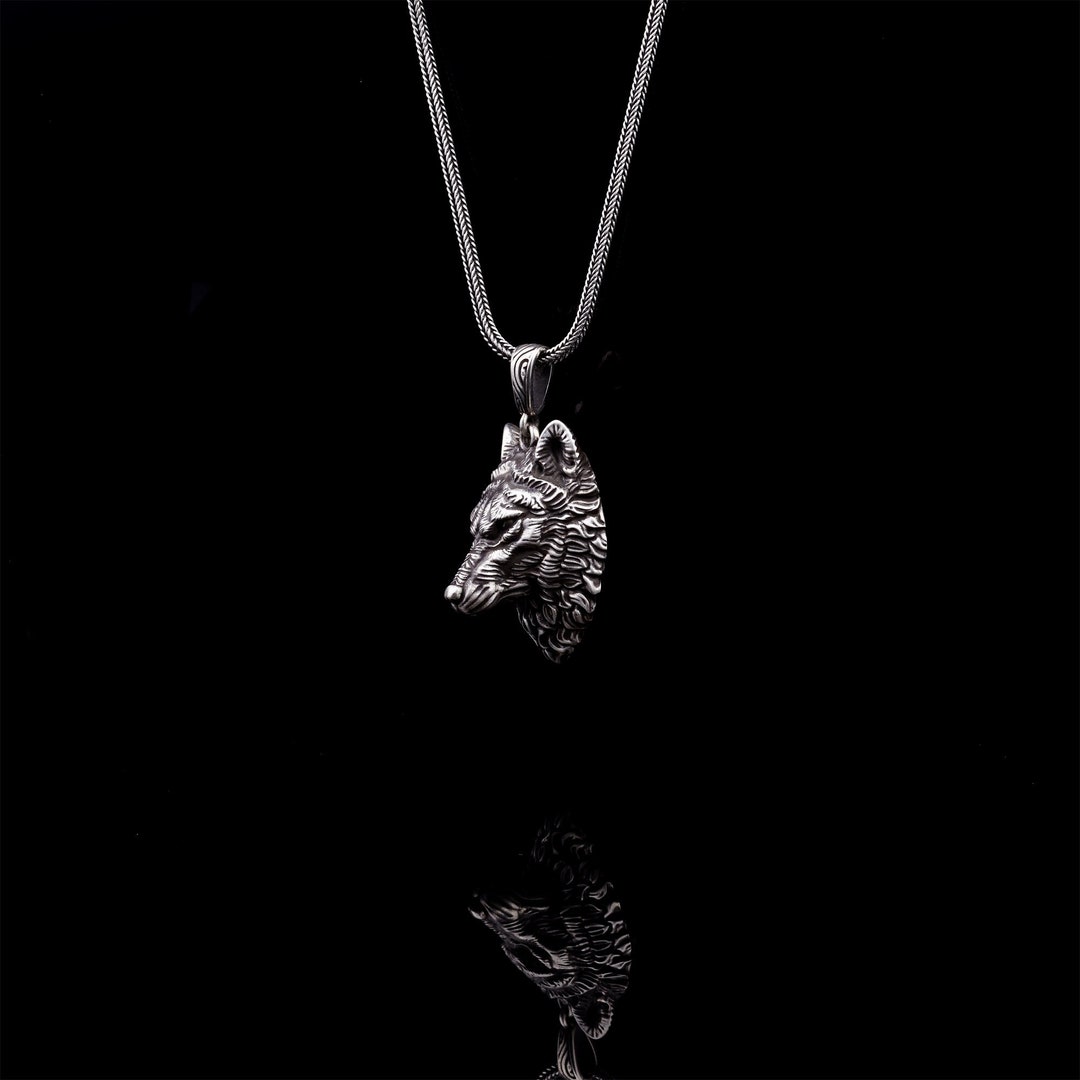Silver Wolf Head Necklace Pendant, Spirit Animal Jewelry, Wolf Charm ...