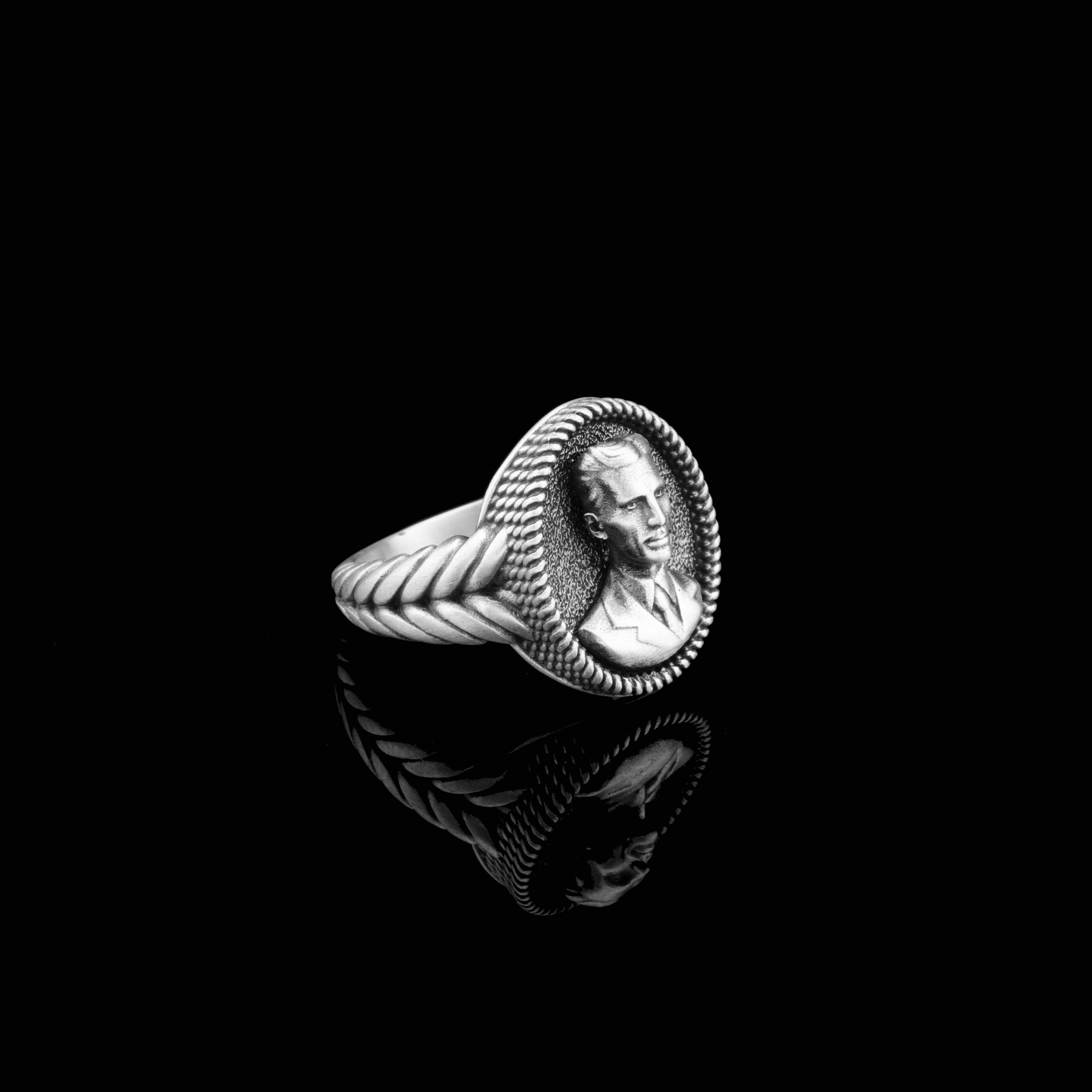 Nikola Tesla Genius Inventor Silver Ring, Unisex Jewelry Gift for ...