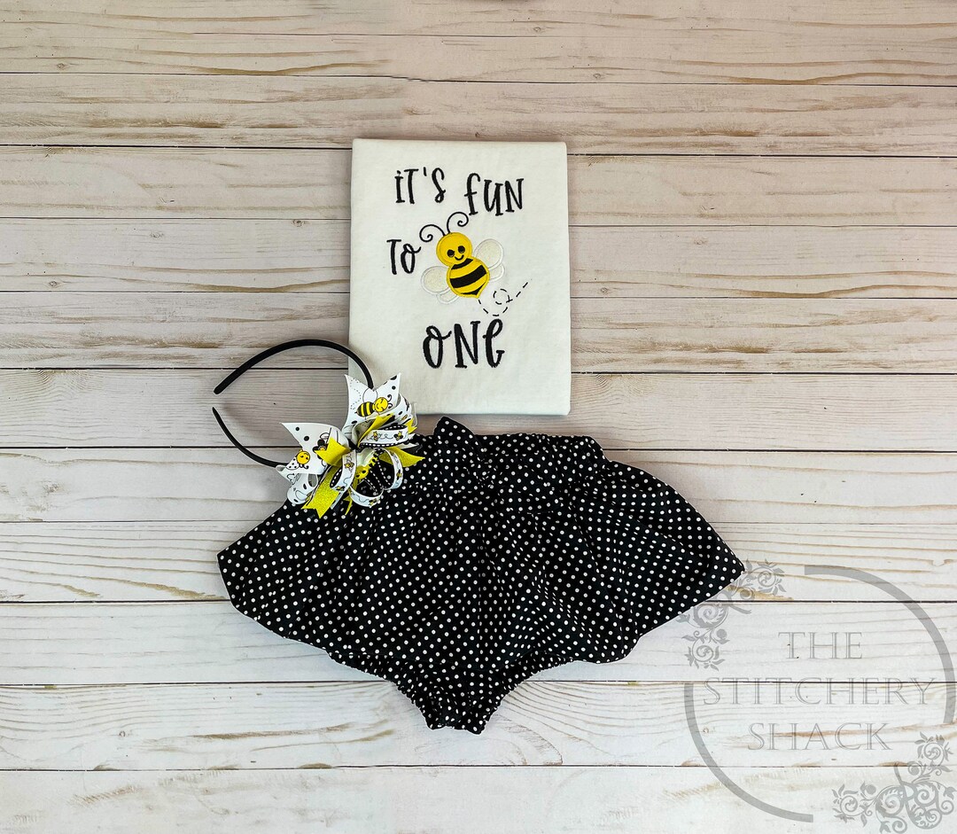 Fun to Bee One Birthday Skirted Bloomers Outfit 1st Birthday Party ...