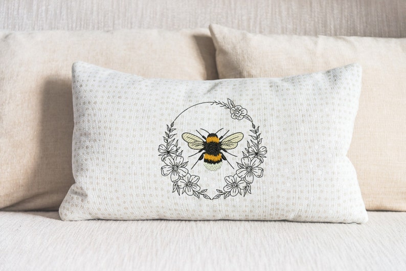 Floral Bee Embroidery Design, Retro Embroidery Design, Instant Download ...