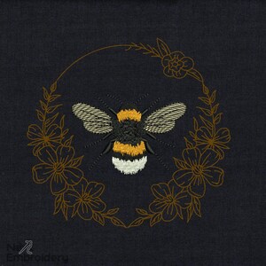 Floral Bee Embroidery Design, Retro Embroidery Design, Instant Download ...