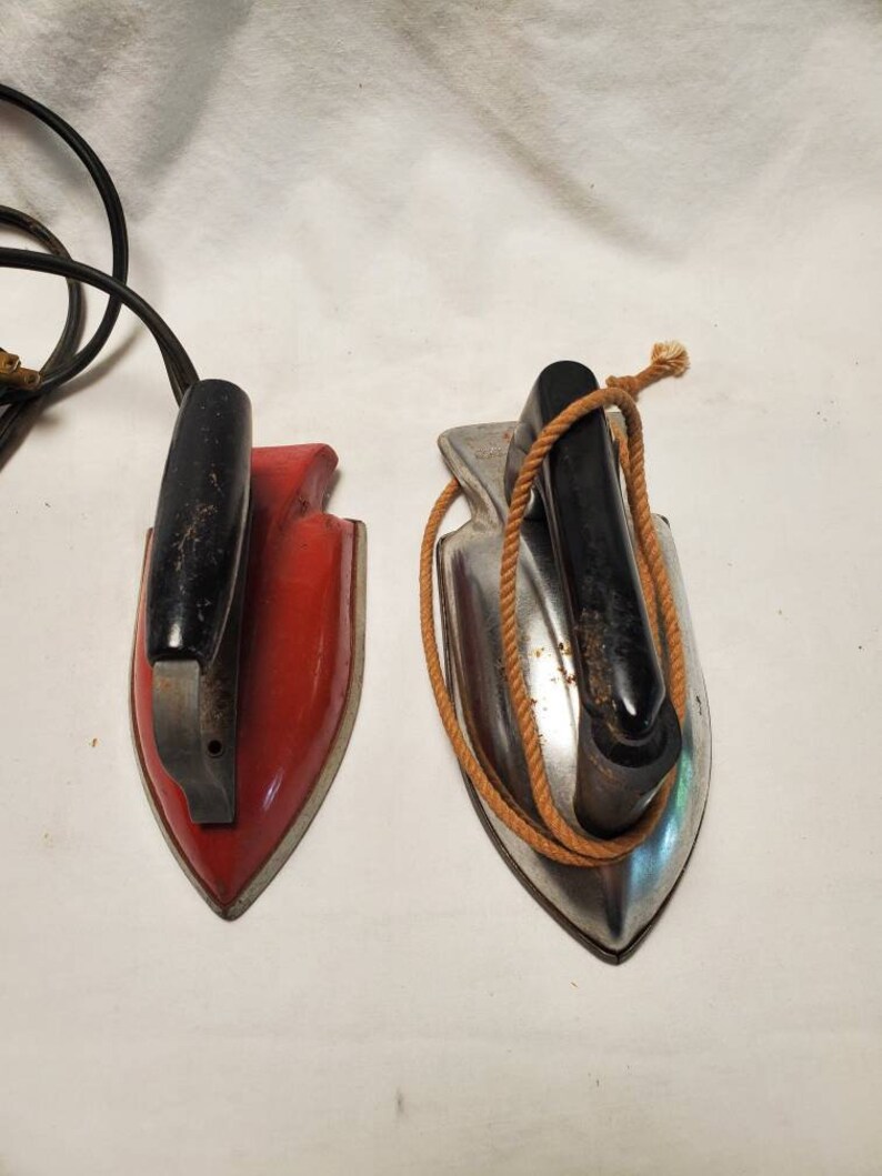 Set of Two Vintage Play Irons Suny Suzy Pretend Play 1940s 1950s ...
