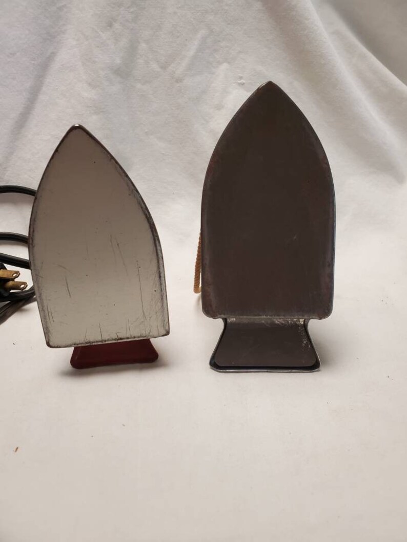 Set of Two Vintage Play Irons Suny Suzy Pretend Play 1940s 1950s ...
