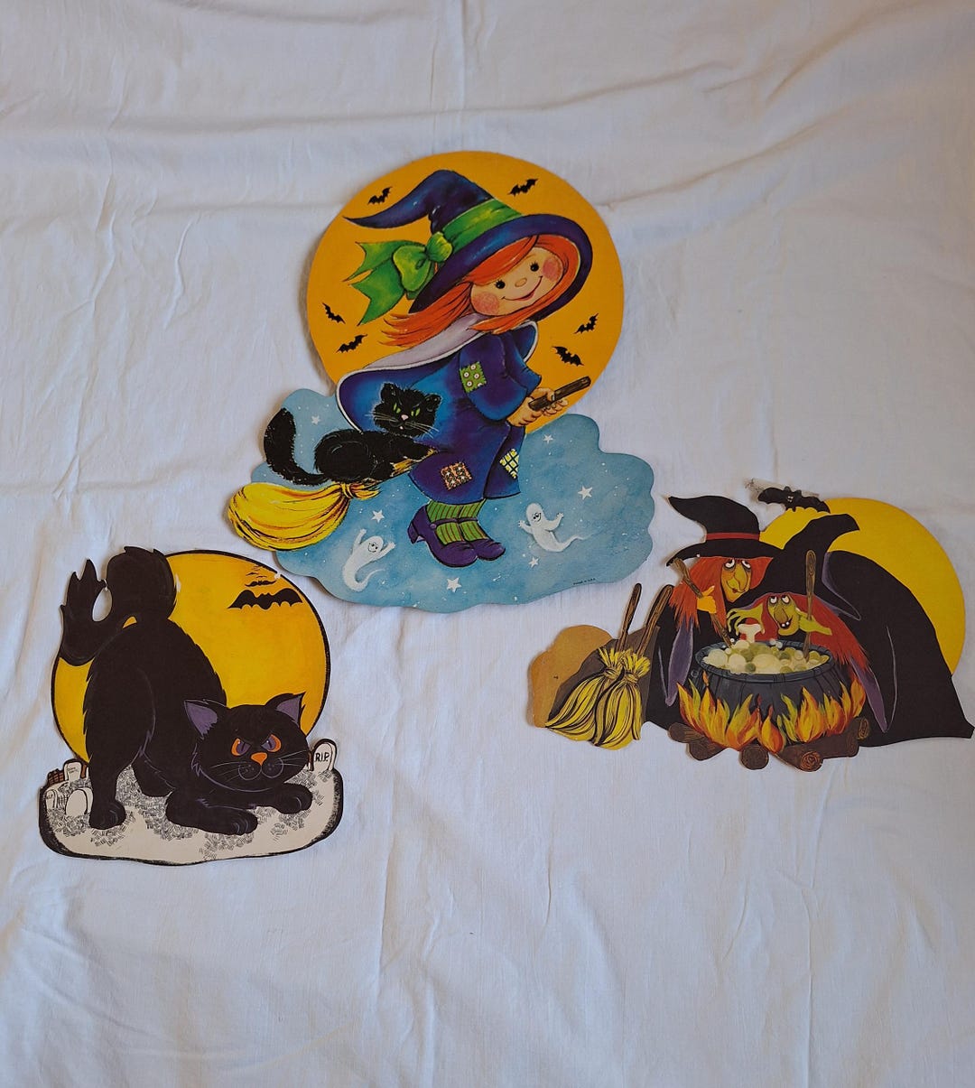 3 Cardboard Halloween Cardboard Cutout Decorations, Black Cat, Witches ...