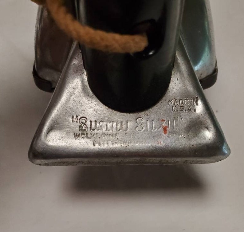 Set of Two Vintage Play Irons Suny Suzy Pretend Play 1940s 1950s ...