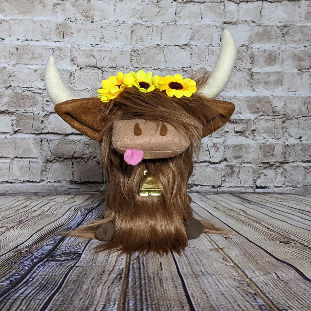 Reddish Brown Highland Cow Gnome Cow Gnome Farm Gnome Tiered Tray ...