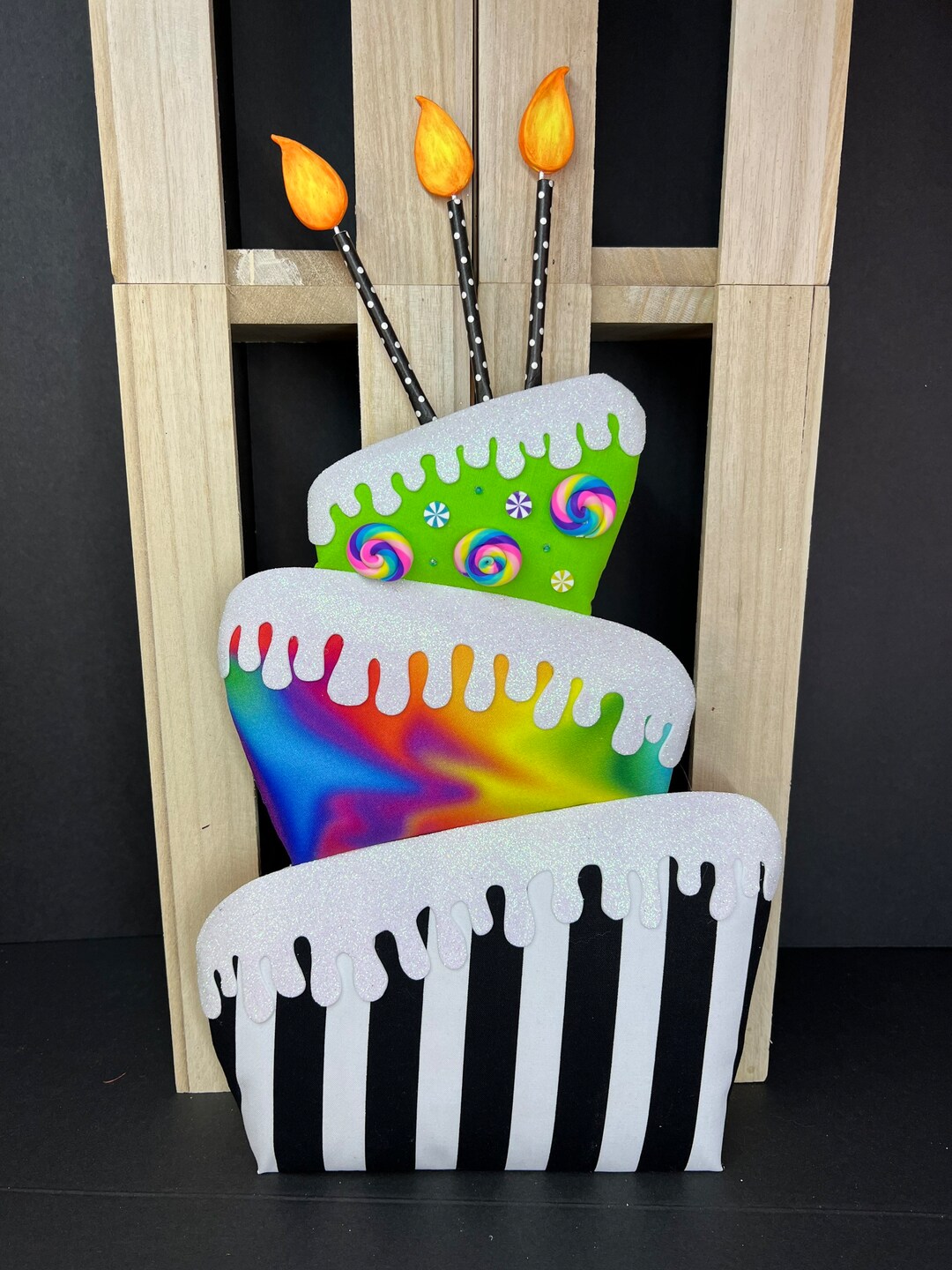 Birthday Cake Wreath Attachment, Birthday Decor, Layered Cake, Door ...