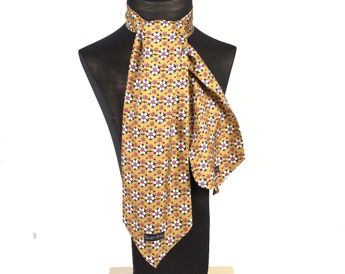 Momos Red Color Ascot Men's Scarf - Etsy Canada