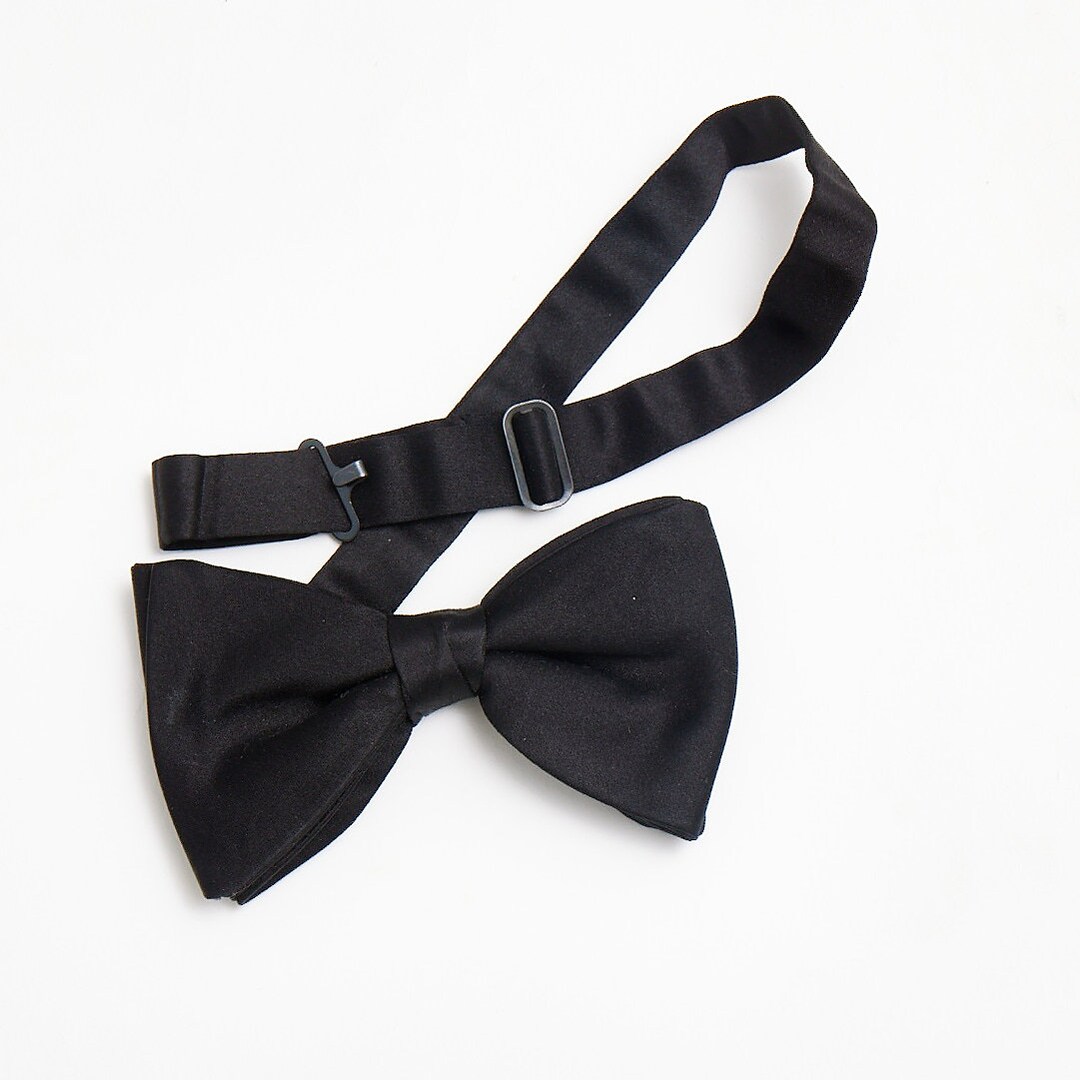 Vintage 2000s Modern Clip Bowtie Black - Etsy