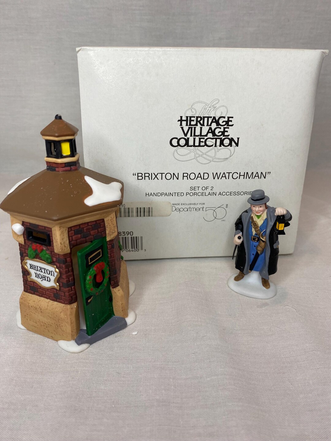 Department 56 - Britton Road Watchman - Set of 2 - Dickens Village ...