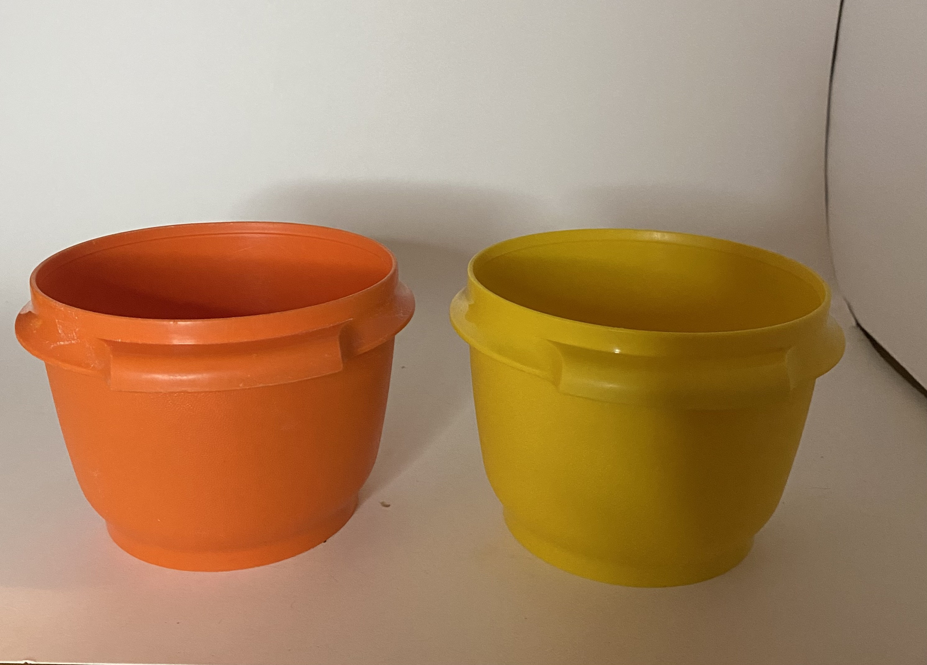 Orange and Yellow Tupperware Bowls Sunburst Lid - Etsy