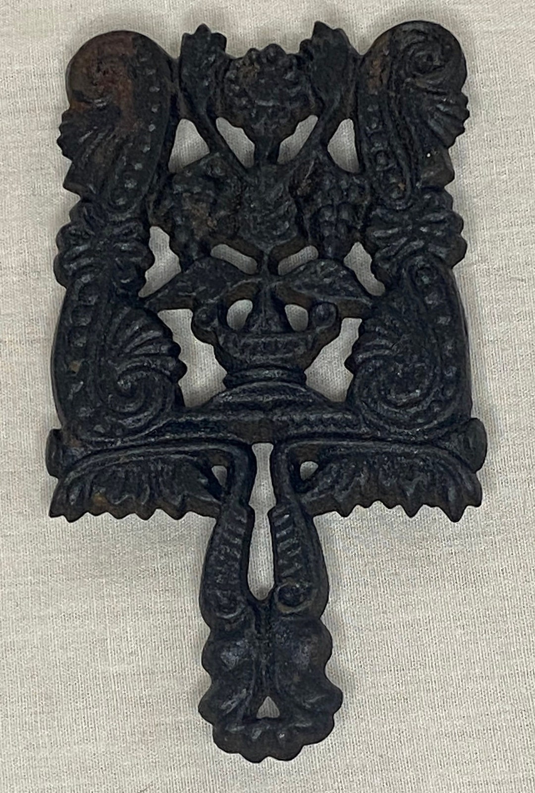 Cast Iron Rustic Trivet - Rectangle Trivet - Rustic Country Farmhouse ...